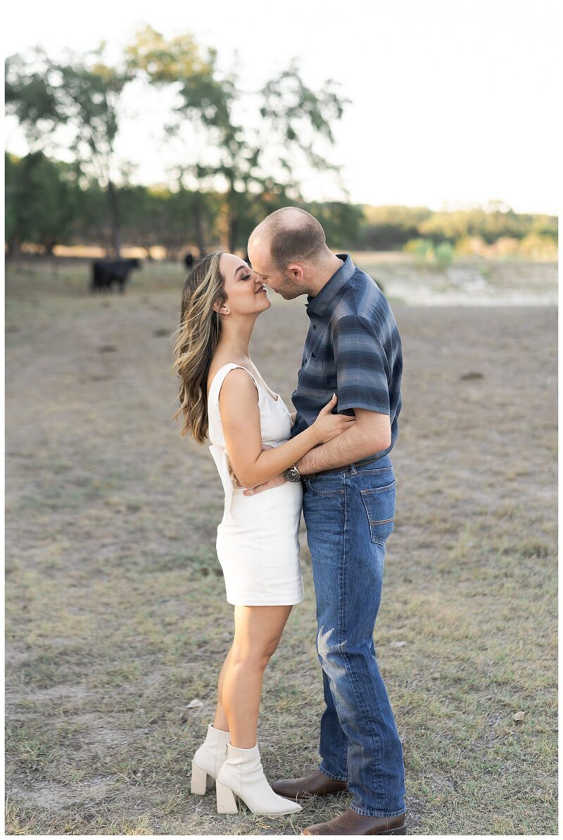 Favorite Engagement Photo Poses | Houston’s Best Wedding Photographers ...
