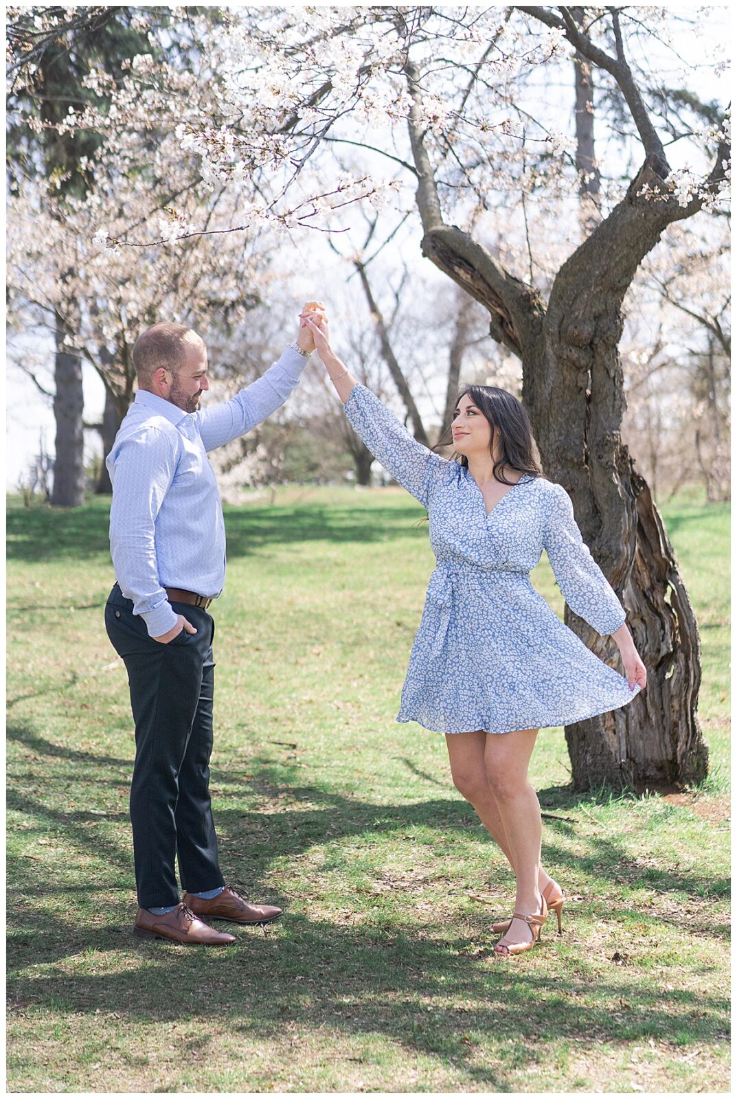 Favorite Engagement Photo Poses | Houston’s Best Wedding Photographers ...
