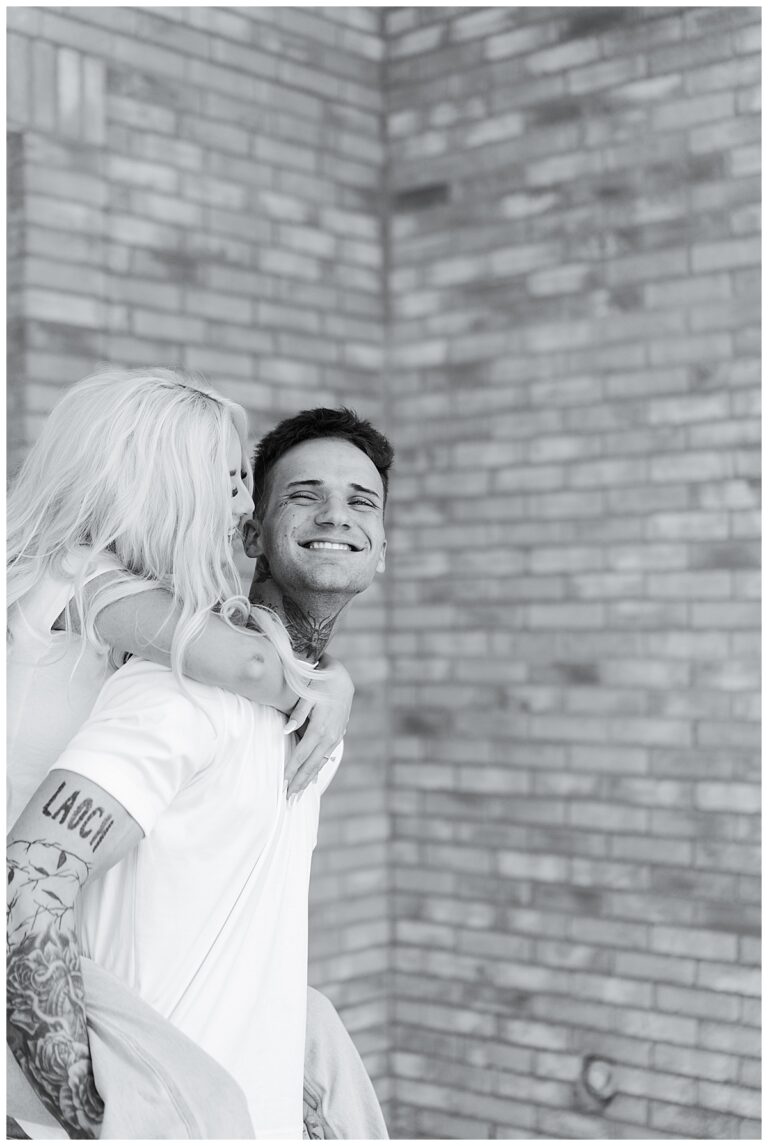 Best Engagement Session Poses | Houston’s Best Wedding Photographers ...